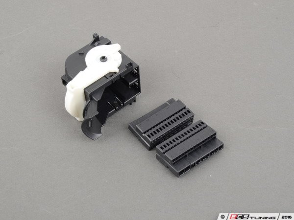 Genuine Volkswagen Audi - 5Q0937702 - Connector Housing - 46 Pin (5Q0 ...