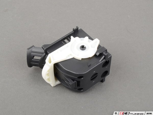 Genuine Volkswagen Audi - 5Q0937702 - Connector Housing - 46 Pin (5Q0 ...