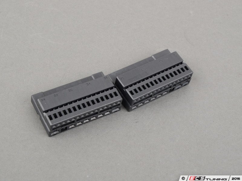 Genuine Volkswagen Audi - 5Q0937702 - Connector Housing - 46 Pin (5Q0 ...
