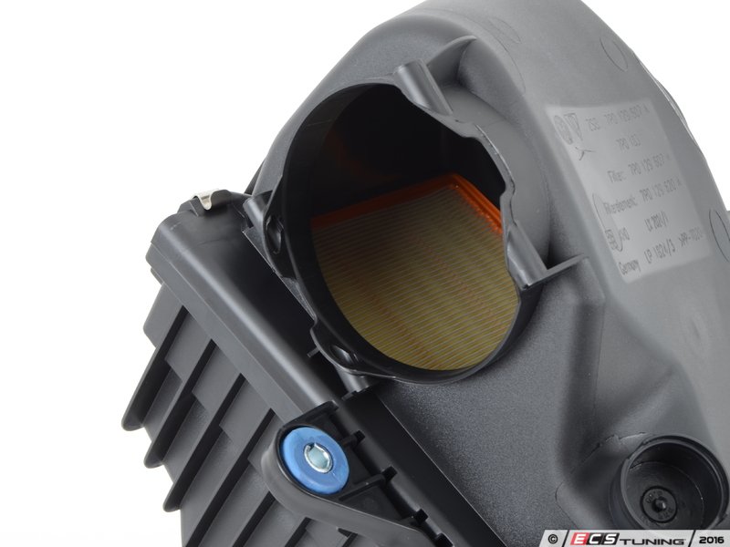 Genuine Porsche - 95811002210 - AIR CLEANER