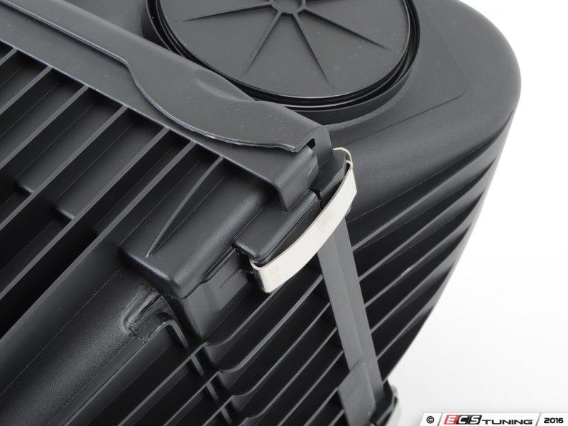 Genuine Porsche - 95811002210 - AIR CLEANER