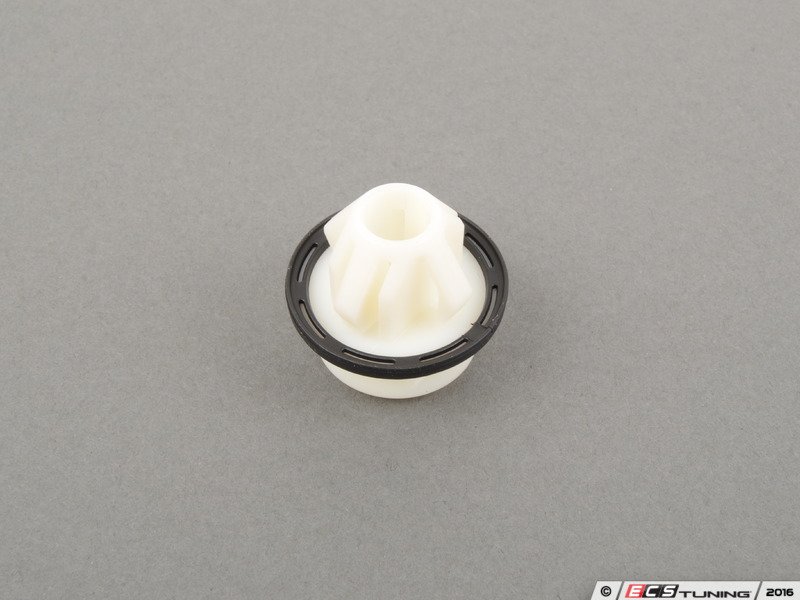 Genuine Mercedes Benz - 0009917398 - CLIP