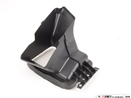 Genuine BMW - 51748055061 - Air Duct Displ.Engine Oil Cooler - Left, M ...