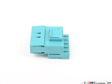 Genuine BMW - 61139225063 - SOCKET HOUSING (61-13-9-225-063)