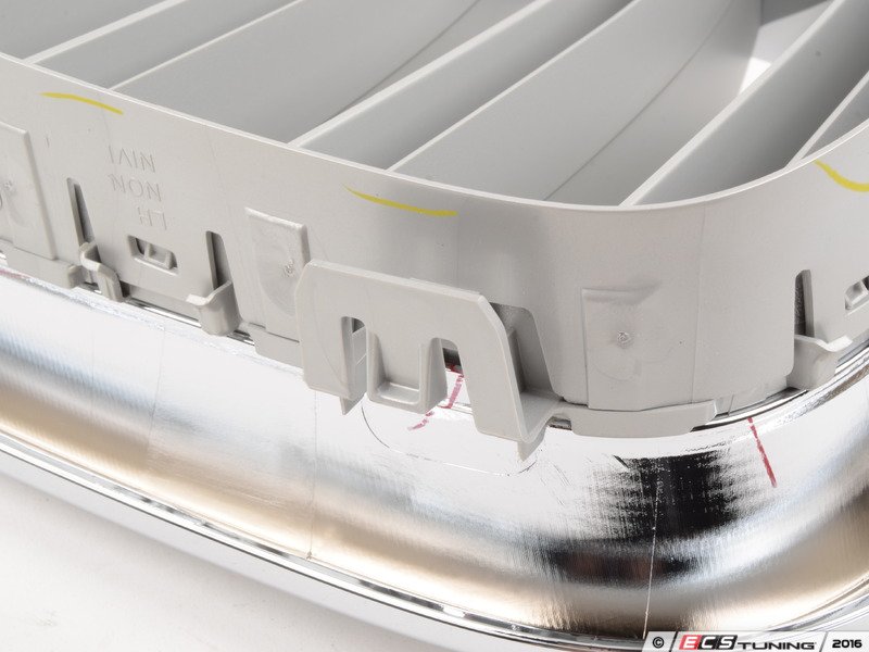 Genuine BMW - 51117303107 - F15 Front grille - left (51-11-7-303-107)