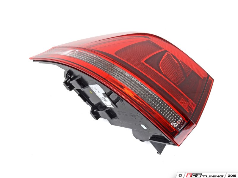 Genuine European Volkswagen Audi - 5GM945095D - Darkened Outer Tail ...