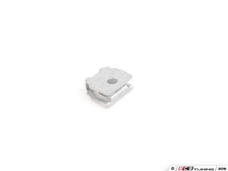 Genuine Mercedes Benz - 0009907856 - CLIP NUT