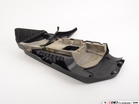 Genuine BMW - 11127578858 - Engine Beauty Cover (11-12-7-578-858)