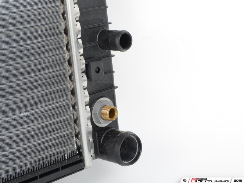 Genuine Mercedes Benz - 2025002203 - RADIATOR