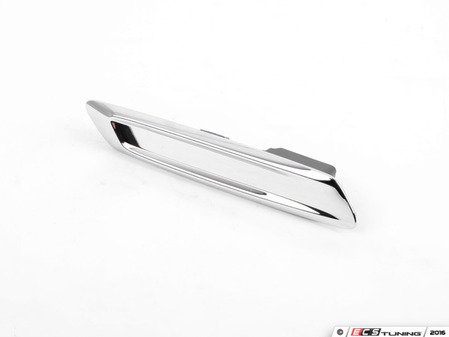 Genuine BMW - 51137336645 - Front fender trim - left (51-13-7-336-645)