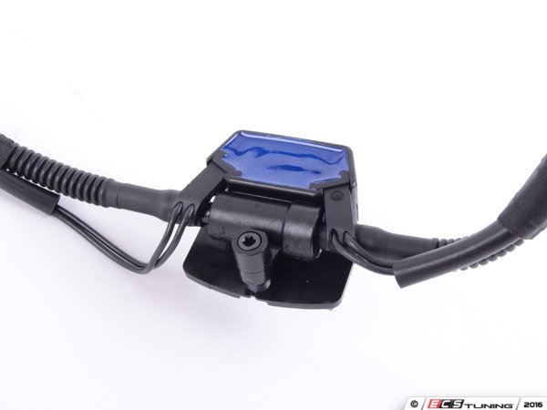 Genuine BMW - 61667275171 - Windshield Wiper Fluid Nozzle (61-66-7-275-171)