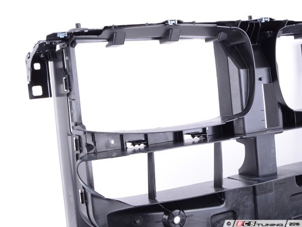 Genuine BMW - 51747343798 - Air Duct (51-74-7-343-798)