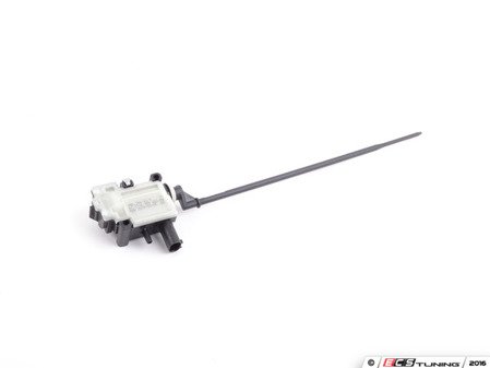 Genuine BMW - 67116985882 - Filler Flap Actuator (67-11-6-985-882)