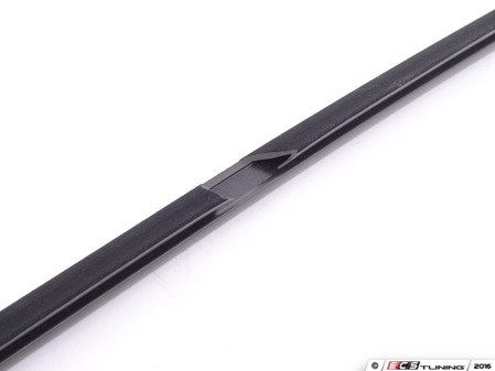 Genuine BMW - 51352990315 - OUTER WEATHERSTRIP, (51-35-2-990-315)