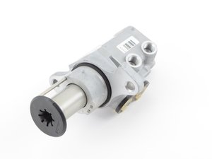 BMW F10 ActiveHybrid 5 N55 3.0L Brake Master Cylinder Parts - ECS Tuning