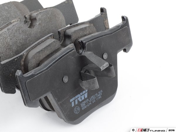 TRW - 0044207520 - Front Brake Pad Set