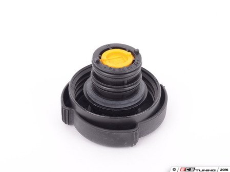 Genuine BMW - 17137639023 - Expansion Tank Cap (17-13-7-639-023)