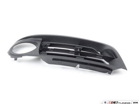 Genuine BMW - 51117331730 - Bumper grille - right (51-11-7-331-730)