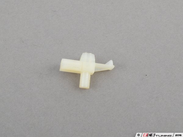 Genuine Mercedes Benz - 0009846861 - CLIP