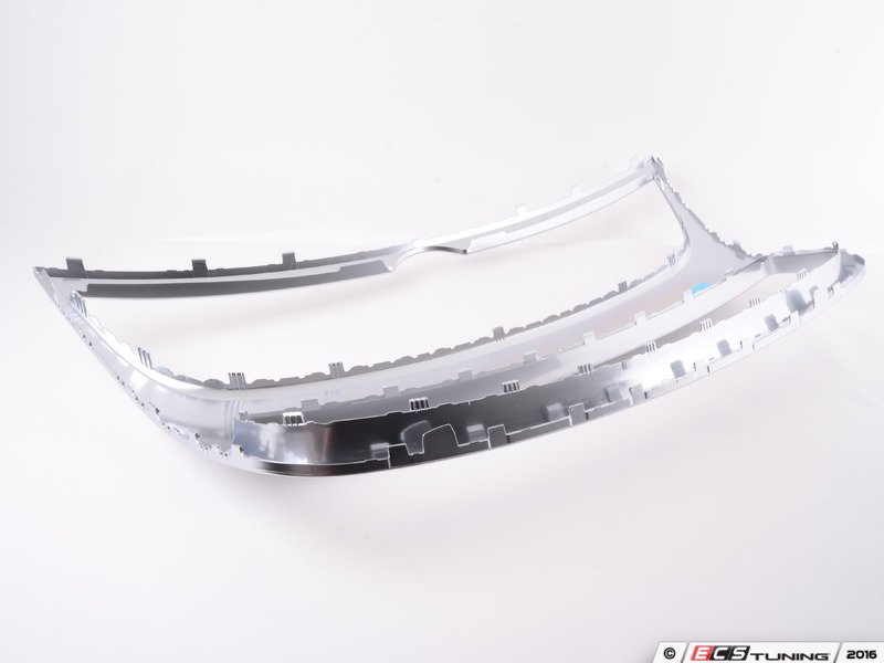 Genuine Volkswagen Audi - 7L6853651L3Q7 - Center Grille Surround ...
