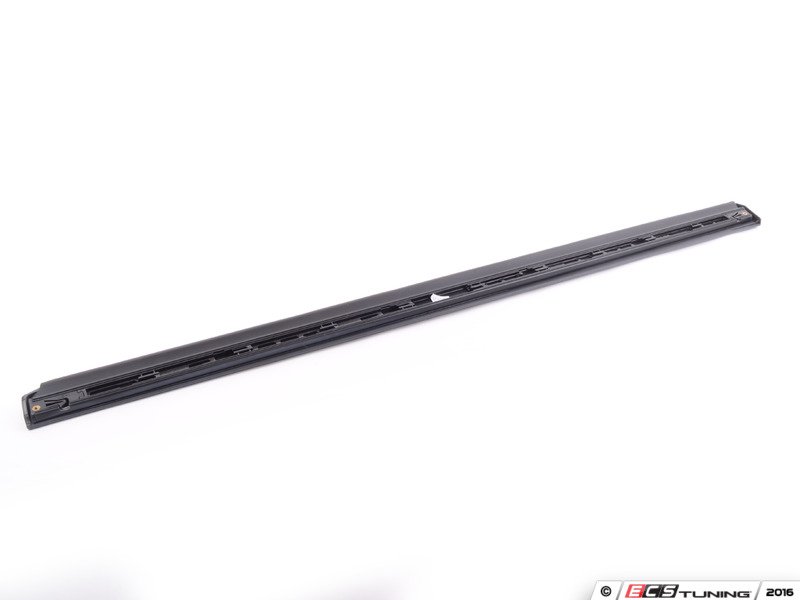 Genuine Volkswagen Audi - 8E0853959E7DL - Front Lower Door Moulding ...