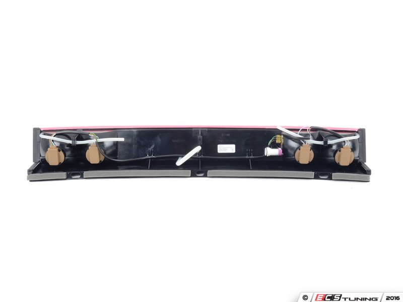 Genuine Porsche - 96463115901 - Euro Center Reflector