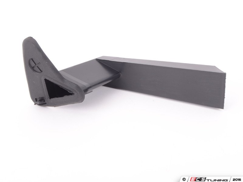 Genuine Mercedes Benz - 2048322325 - FITTING