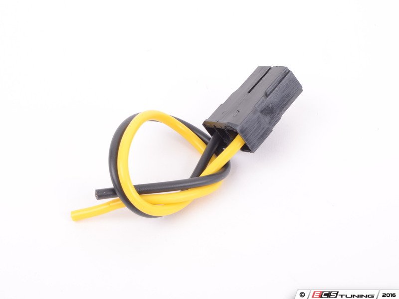 Dorman - 84717 - H7 Bulb Headlight Socket