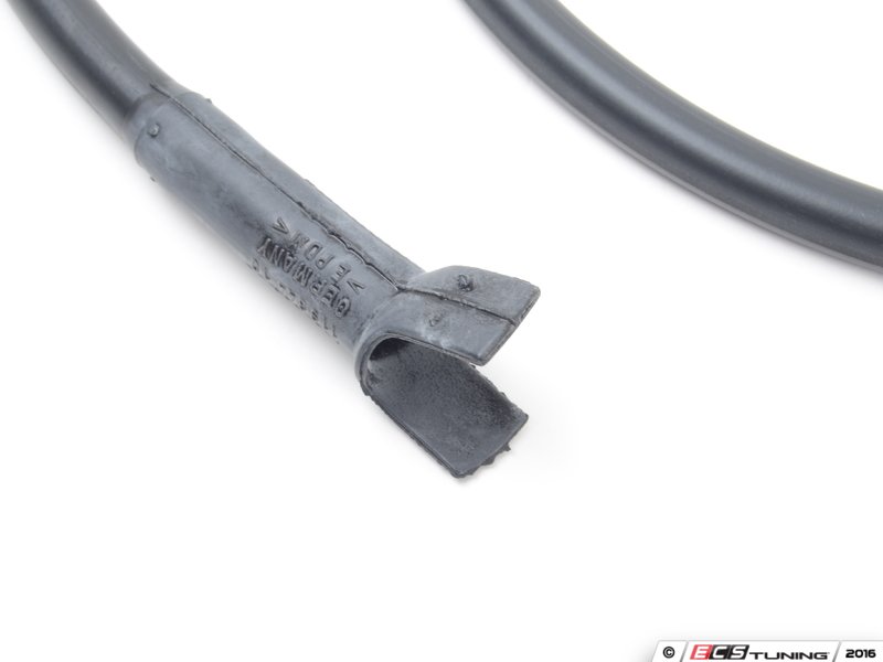 Genuine BMW - 54107198035 - WATER OUTLET HOSE RE (54-10-7-198-035)