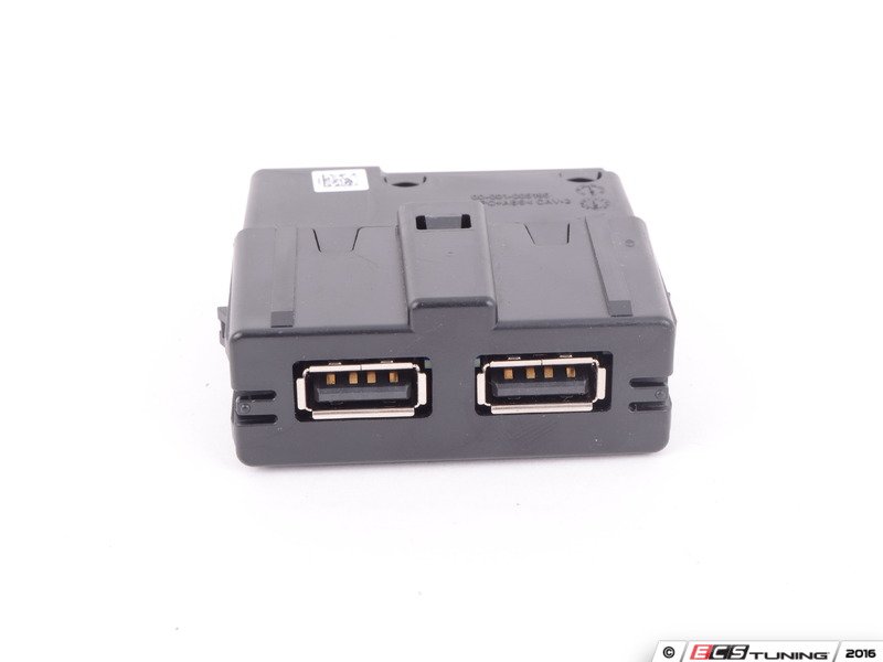 Genuine Volkswagen Audi - 5Q0035726L - USB PORT (5Q0 035 726 L)