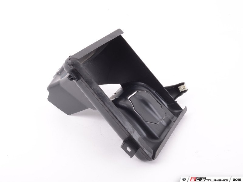 Genuine BMW - 51117331785 - Oil cooler duct - left (51-11-7-331-785)