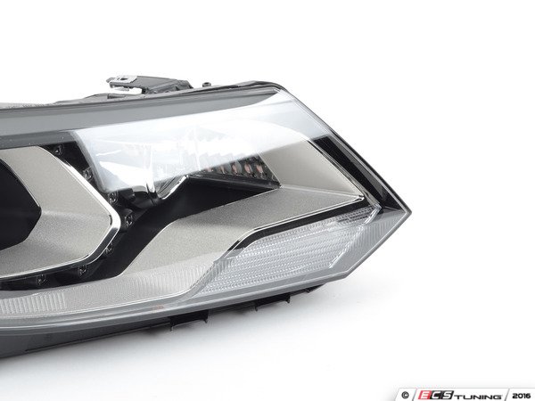 Genuine Volkswagen Audi - 5N0941754B - Headlight - Right (5N0 941 754 B)