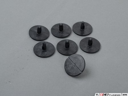 Genuine Volkswagen Audi - 4G0898909 - Complete side skirt hardware kit ...