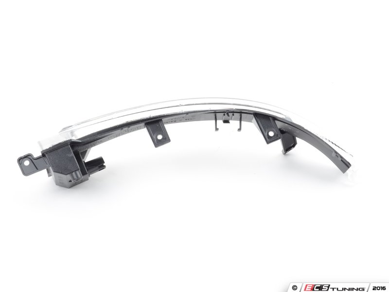 Genuine Volkswagen Audi - 7P6949101 - Turn Signal - Left (7P6 949 101)