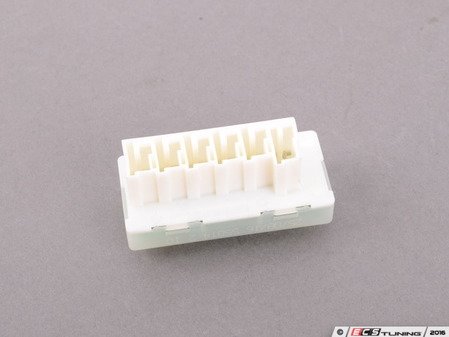 Genuine Mercedes Benz - 0009820412 - ENERGY DISTR