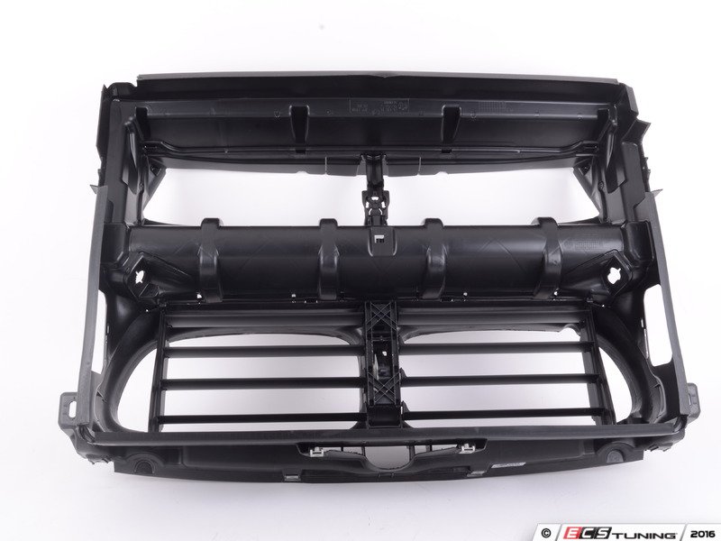 Genuine BMW - 51647332893 - Air Duct (51-64-7-332-893)