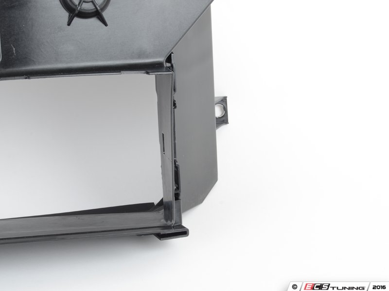 Genuine BMW - 51648055208 - COOLING AIR DUCTING (51-64-8-055-208)