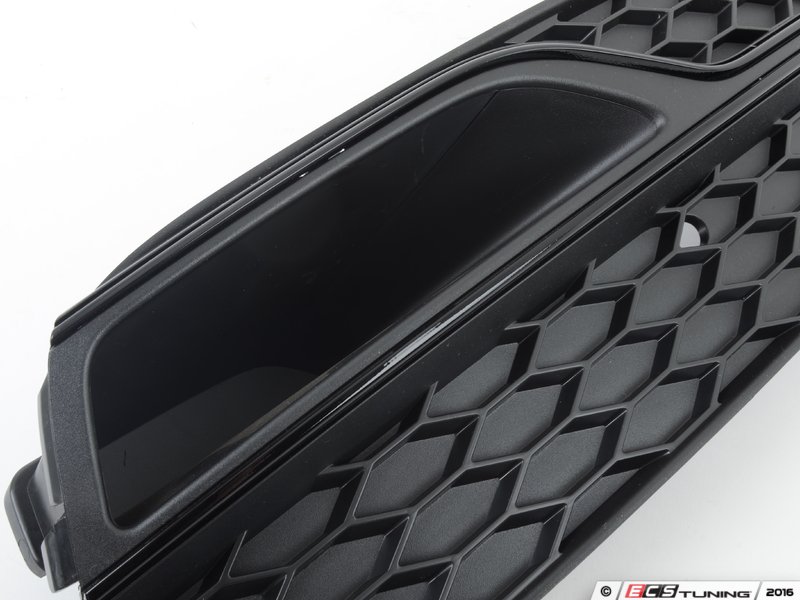 Genuine Volkswagen Audi - 8V3807682K9B9 - Lower Bumper Grille - Satin ...