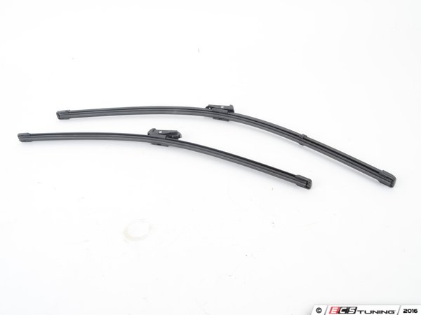 Valeo - 61610038893 - Front Wiper Blade Set