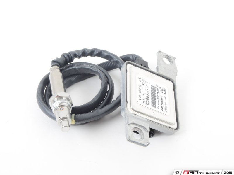 Genuine Volkswagen Audi - 059907807T - Nox Sensor - With Control Module ...