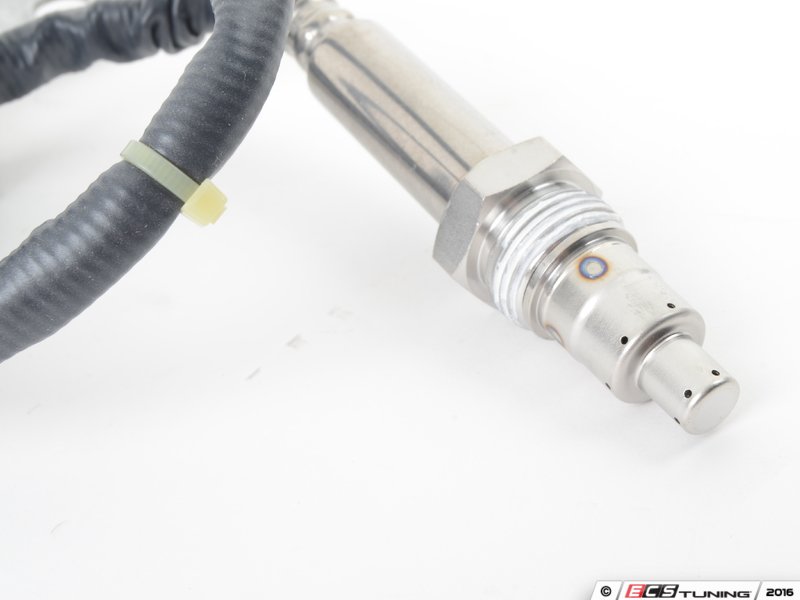 Genuine Volkswagen Audi - 059907807T - Nox Sensor - With Control Module ...