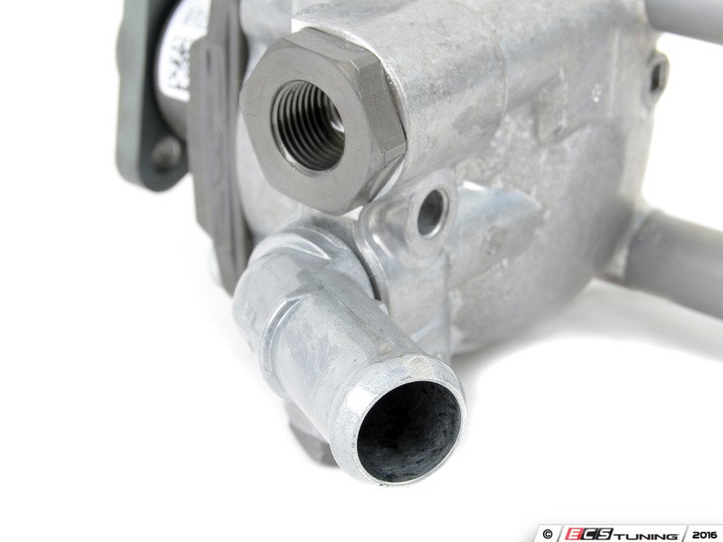 Genuine BMW - 32412284410 - POWER STEERING PUMP (32-41-2-284-410)
