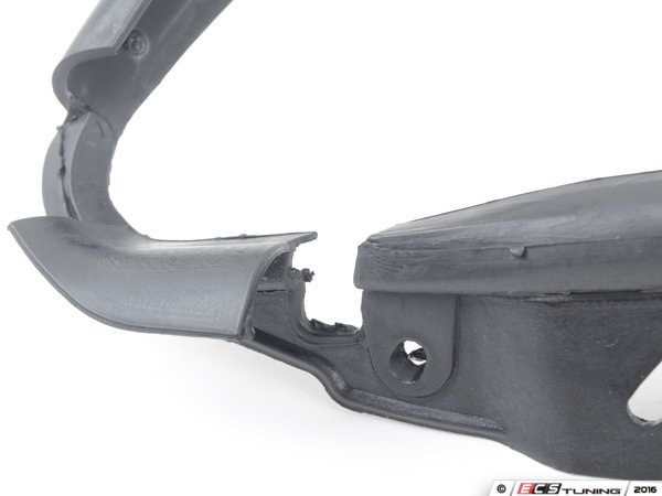 Genuine Mercedes Benz - 2048261091 - Headlight Gasket - Right