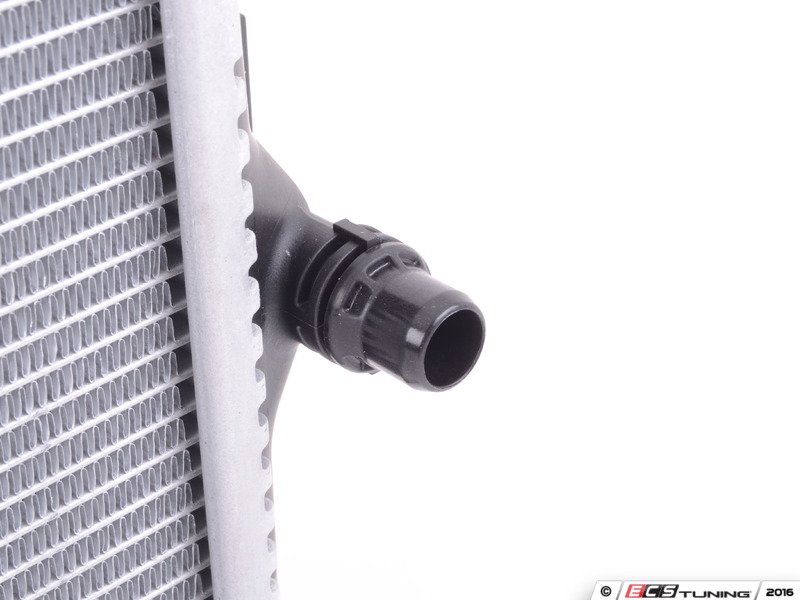 Genuine BMW - 17117628057 - Radiator (17-11-7-628-057)