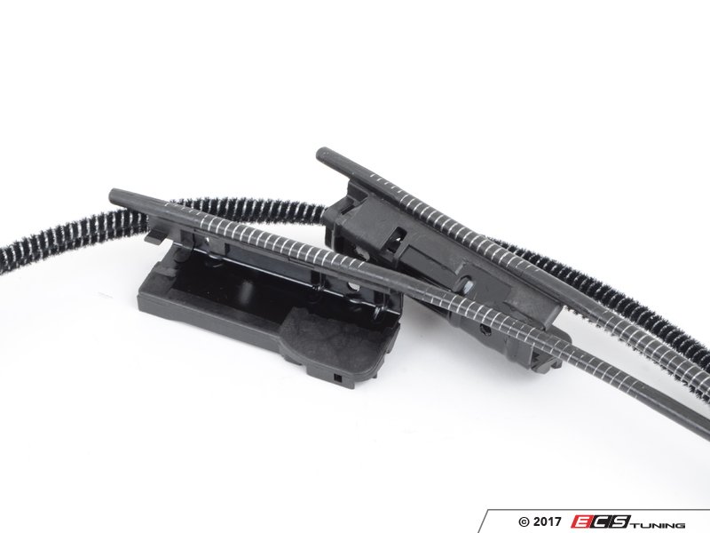 Genuine BMW - 54103456571 - E83 Sunroof drive cable (54-10-3-456-571)