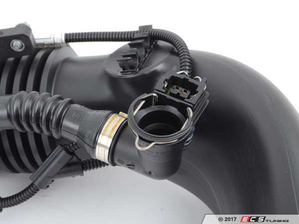 Genuine BMW - 13717808157 - FILTERED AIR PIPE (13-71-7-808-157)