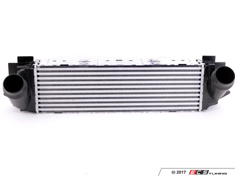 Genuine BMW - 17517823570 - Intercooler (17-51-7-823-570)