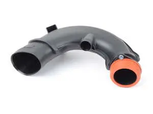 Genuine BMW - 13717577451 - Air Duct - Cylinder 1-4 (Right) (13-71-7 ...