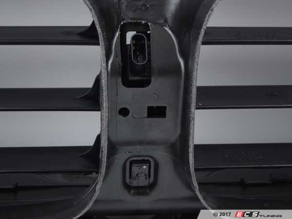 Genuine BMW - 51747200787 - F10 Air Duct - Behind Kidney Grilles to ...