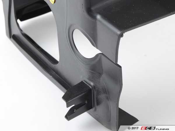 Genuine BMW - 51747290610 - Engine Air Duct - Radiator (51-74-7-290-610)